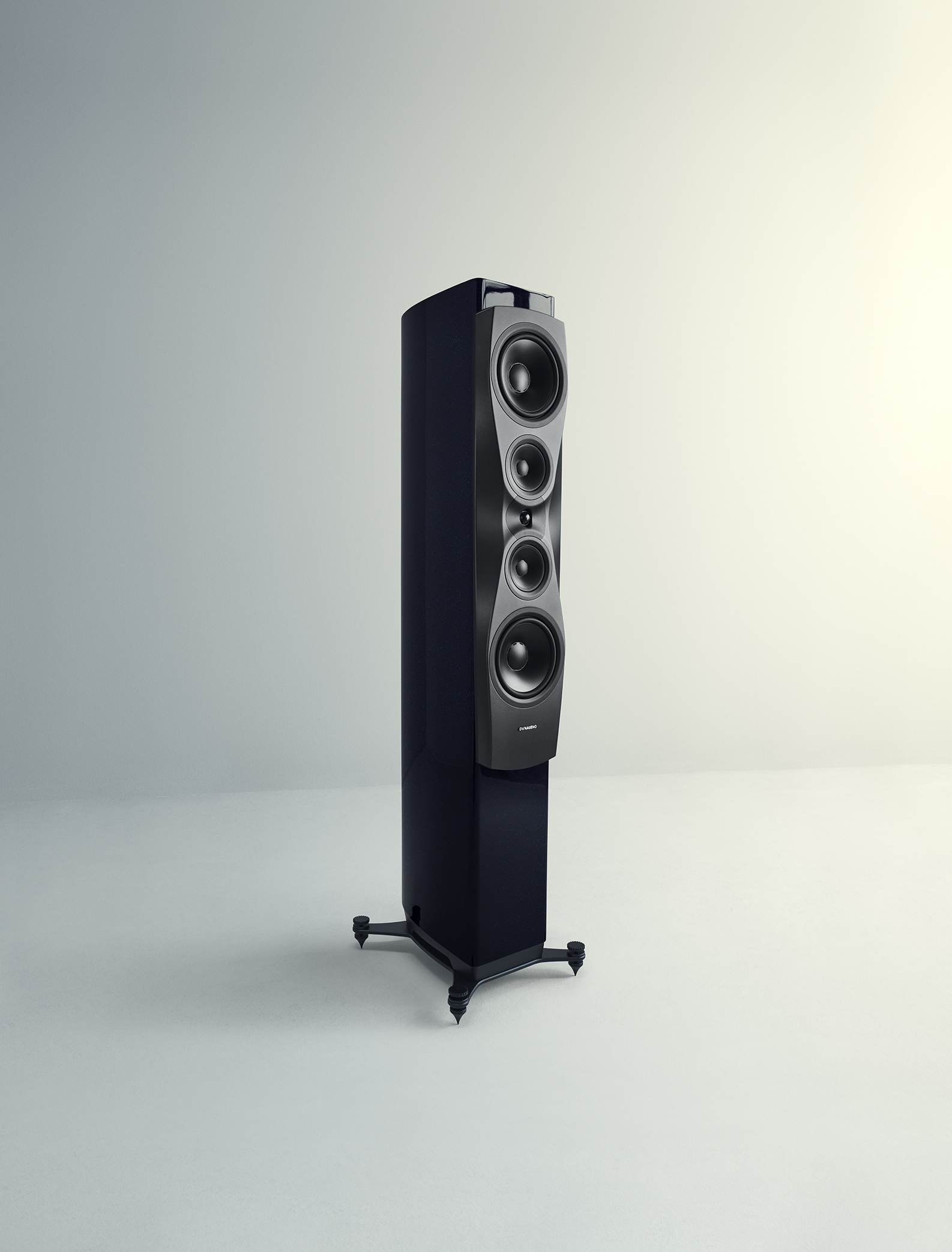 Confidence 60 | 落地式扬声器| 卓越性能 Confidence 60 | 落地式扬声器| 卓越性能
